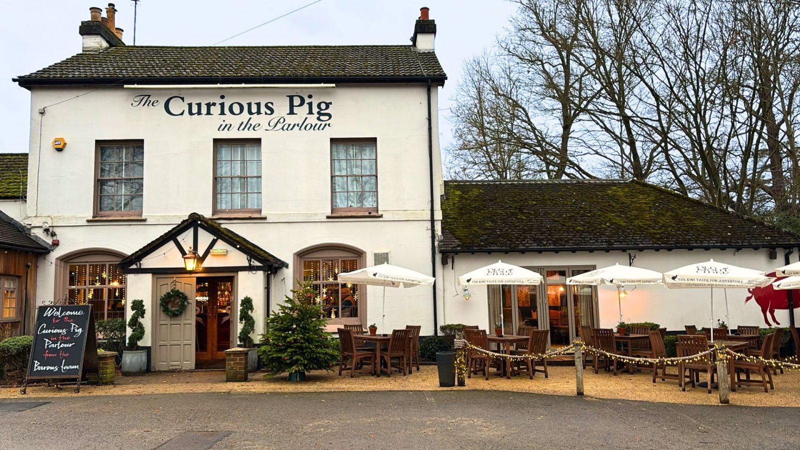 The Curious Pig in the Parlour - The Curious Pig in the Parlour - The ...