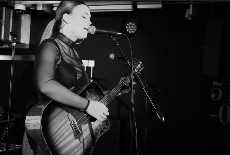 Local Artist Eden playing Live! - The Star - The Star