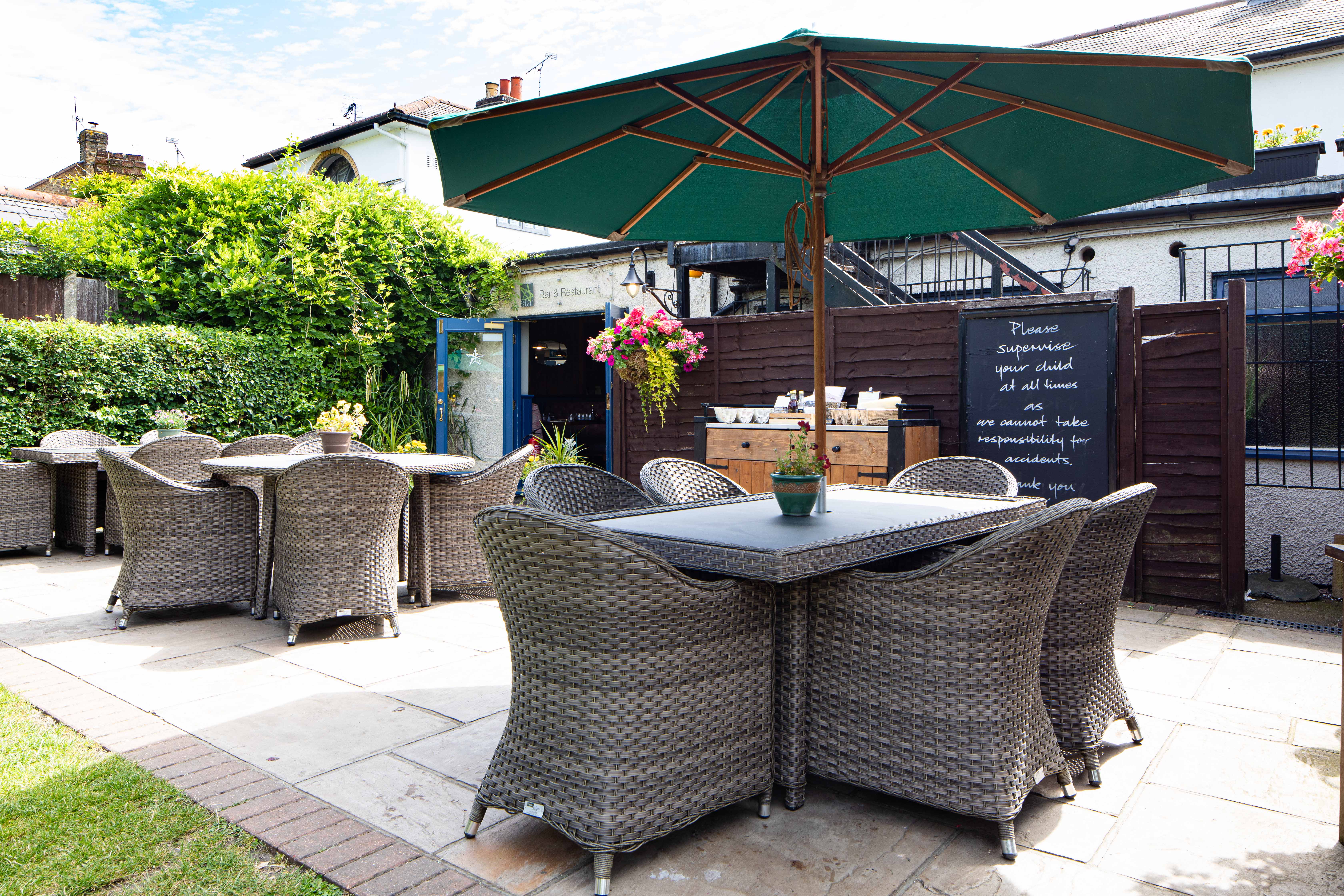 Gallery - The Star - The Star