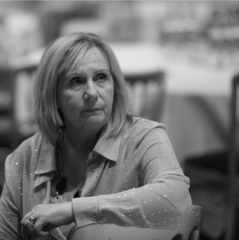 Lesley Carver Medium | Meade Hall at The Crown & Cushion - The Crown & Cushion - The Crown & Cushion